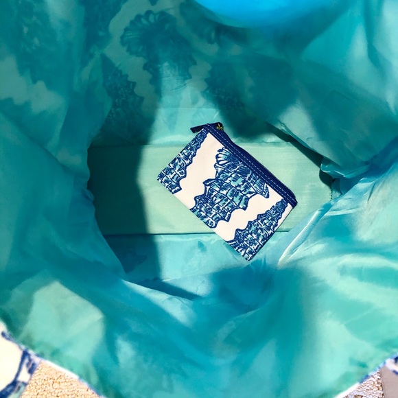 Lilly Pulitzer | Bags | Lilly Pulitzer For Este Lauder Blue Sea Shell ...